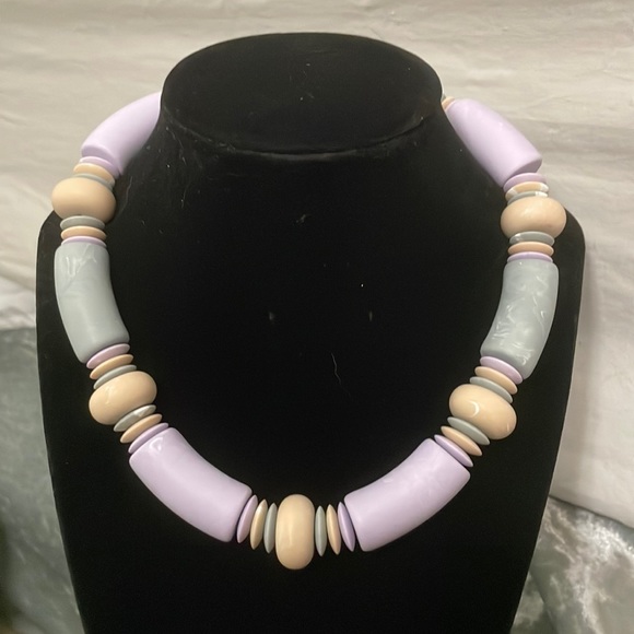 Vintage | Jewelry | Vintage 8s Mom Chunky Pastel Necklace | Poshmark